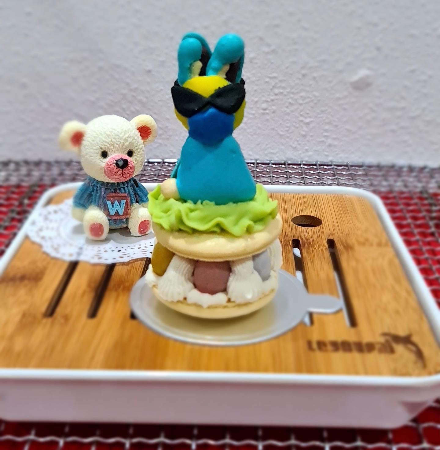Macarons & Fatcarons – EUDBakery – Home-Baked Delights